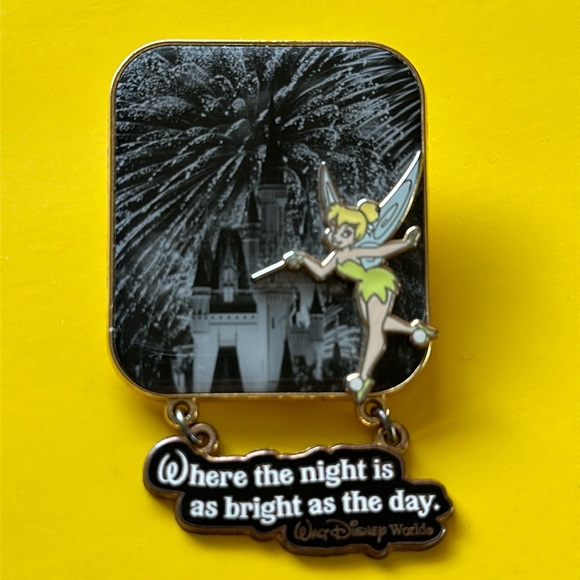 Disney | Other | Disney Collector Pin With Tinkerbell And Castle ...